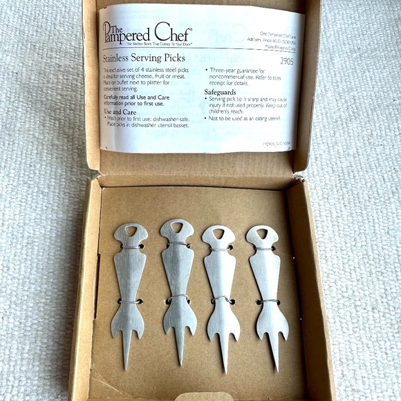 Pampered Chef | Kitchen | Pampered Chef Stainless Serving Picks New In ...